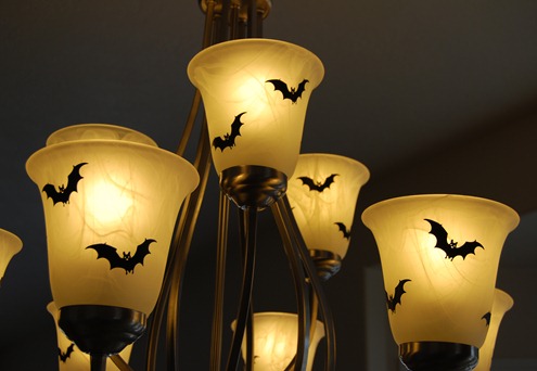 Light Fixture Makeover: Spooky, Quick, & Temporary - Crap I've Made